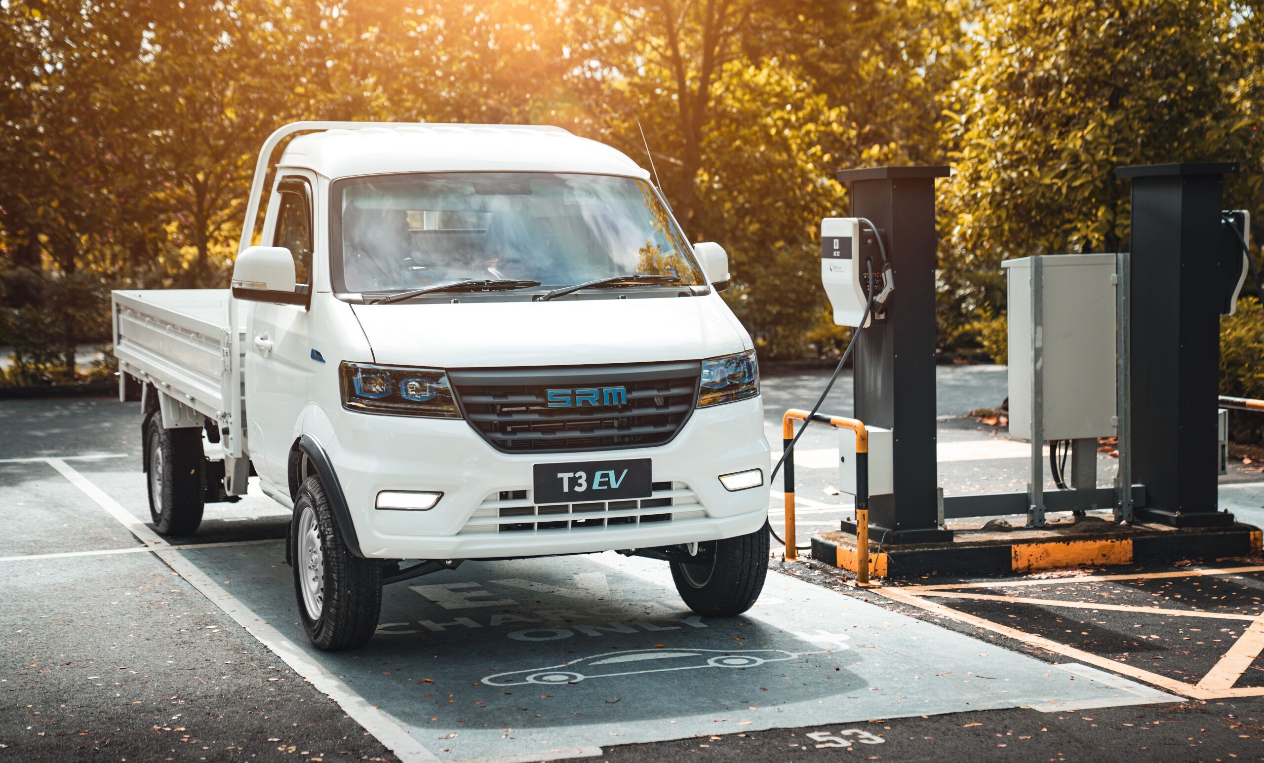 SRM T3EV Electric Lorry: Singapore Best-selling EV Lorry